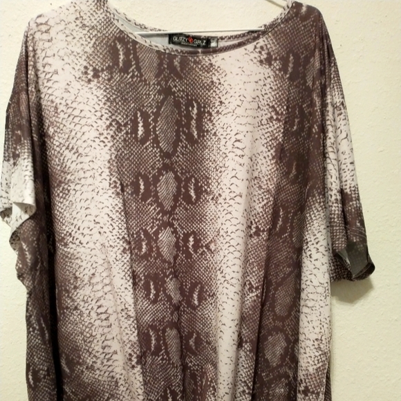 glitzy girlz | Tops | New Glitzy Girlz Snakeskin Top 4x | Poshmark